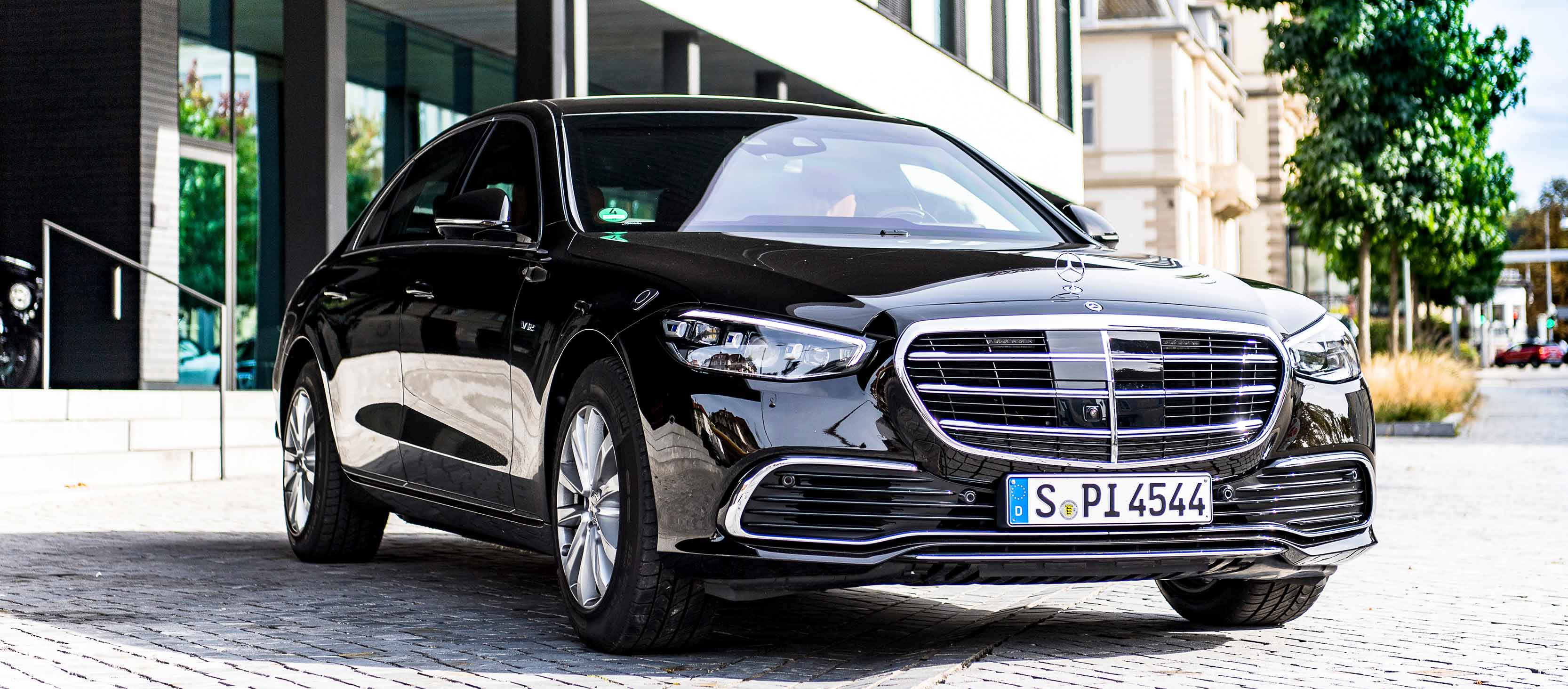 Mercedes Benz